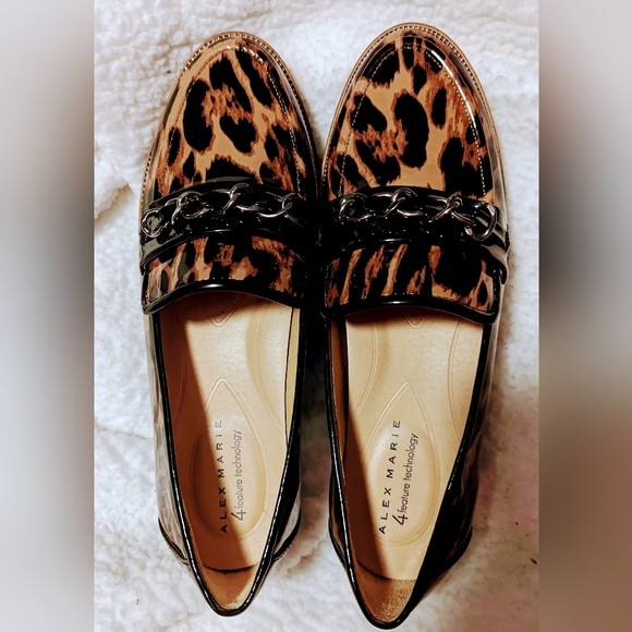 Alex Marie | Shoes | Alex Marie Grensley Leopard Print Patent Chained ...